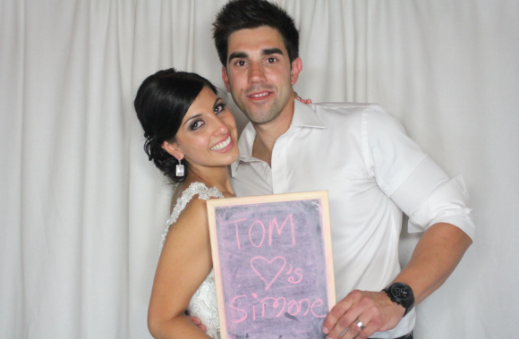 REAL WEDDINGS: SIMONE & TOM - Couturing.com