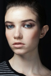 FESTIVE SEASON MAKEUP PARTY LOOKS - Couturing.com