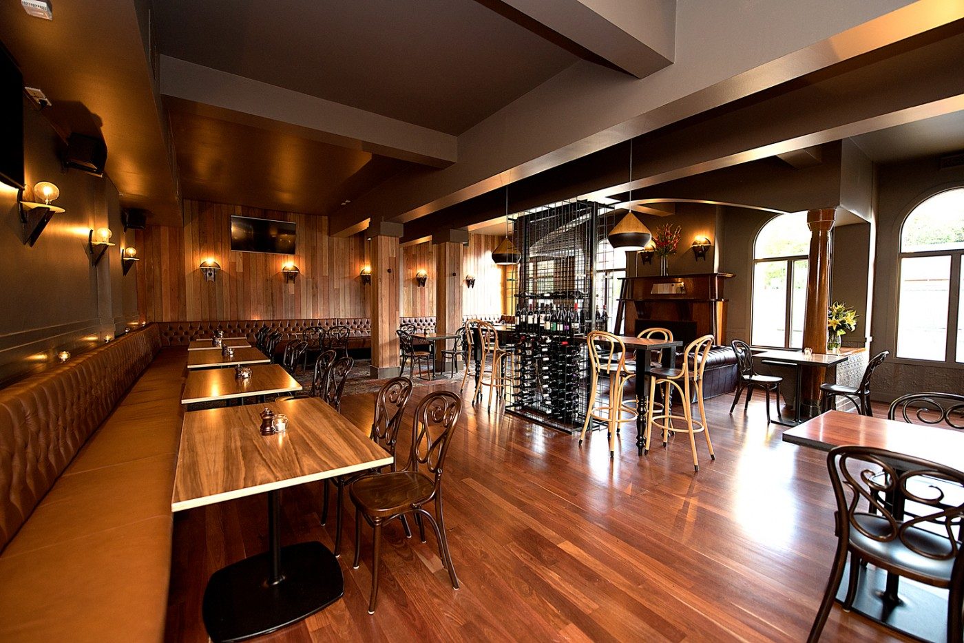 THE AUBURN HOTEL - HAWTHORN'S NEWEST GASTROPUB - Couturing.com