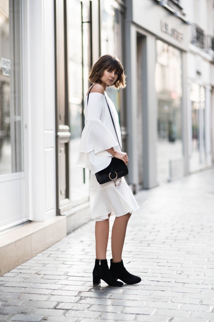 INTERVIEW WITH VICKI FROM BACKSTAGE CLOTHING - Couturing.com