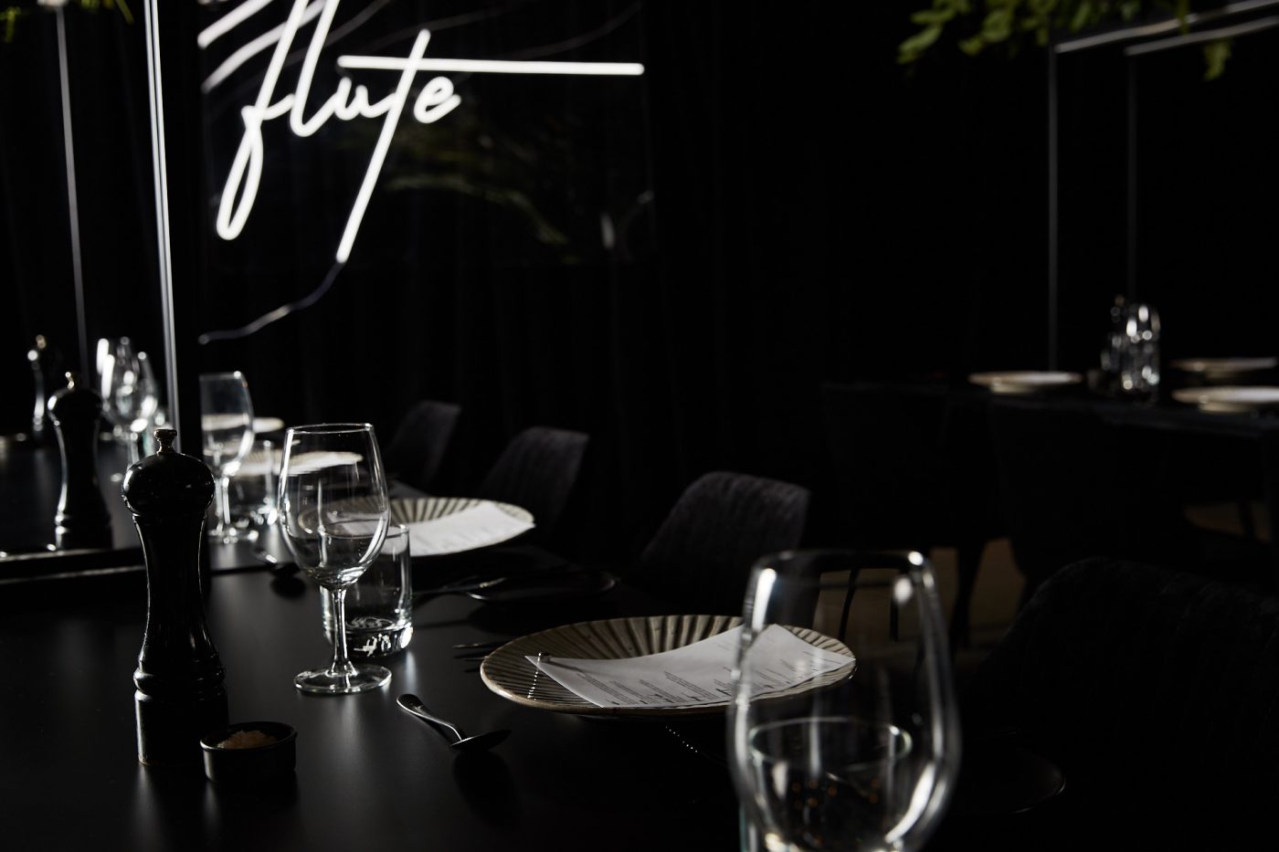 FLUTE PRIVATE DINING EXPERIENCE AT RYDGES HOTEL - Couturing.com