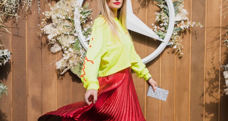 Jess Hart - Couturing.com